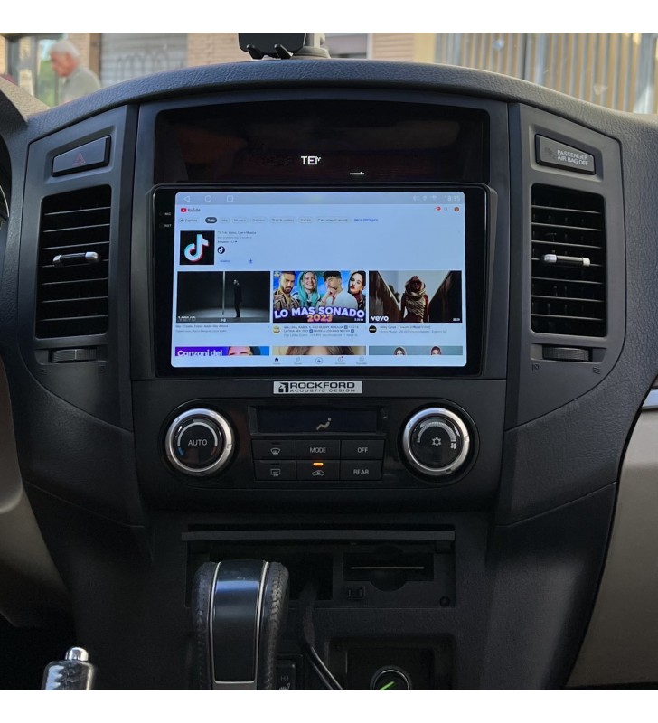 Mitsubishi Pajero | Car Tablet | Audio Elite