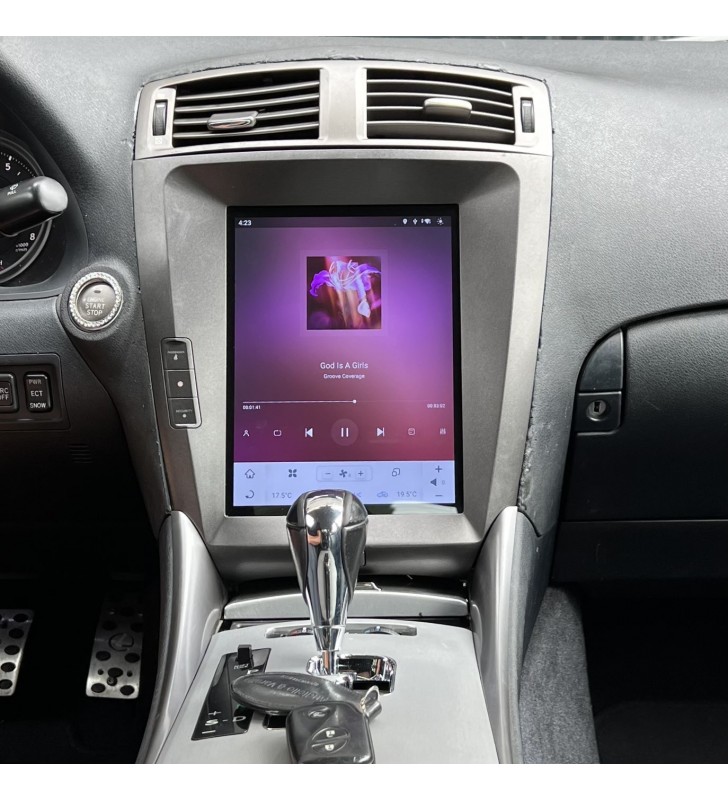 Lexus is250h | Car Tablet | Audio Elite