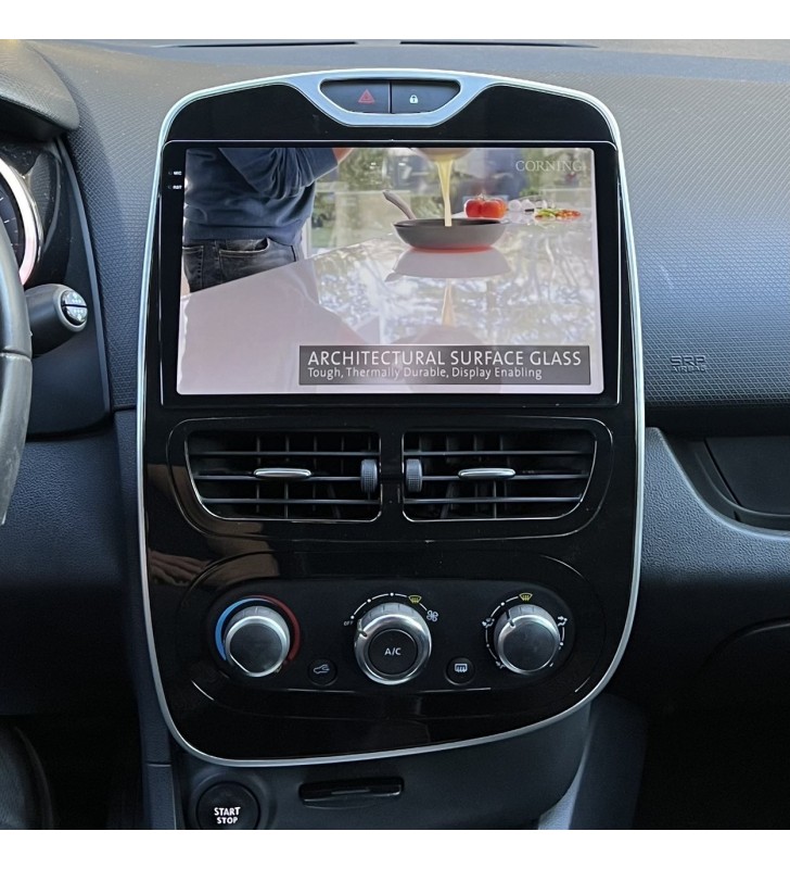 Renault Clio | Car Tablet | Audio Elite