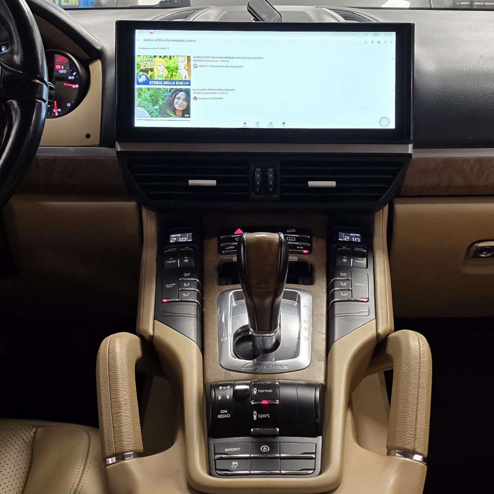 Porsche Cayenne | Car Tablet | Audio Elite